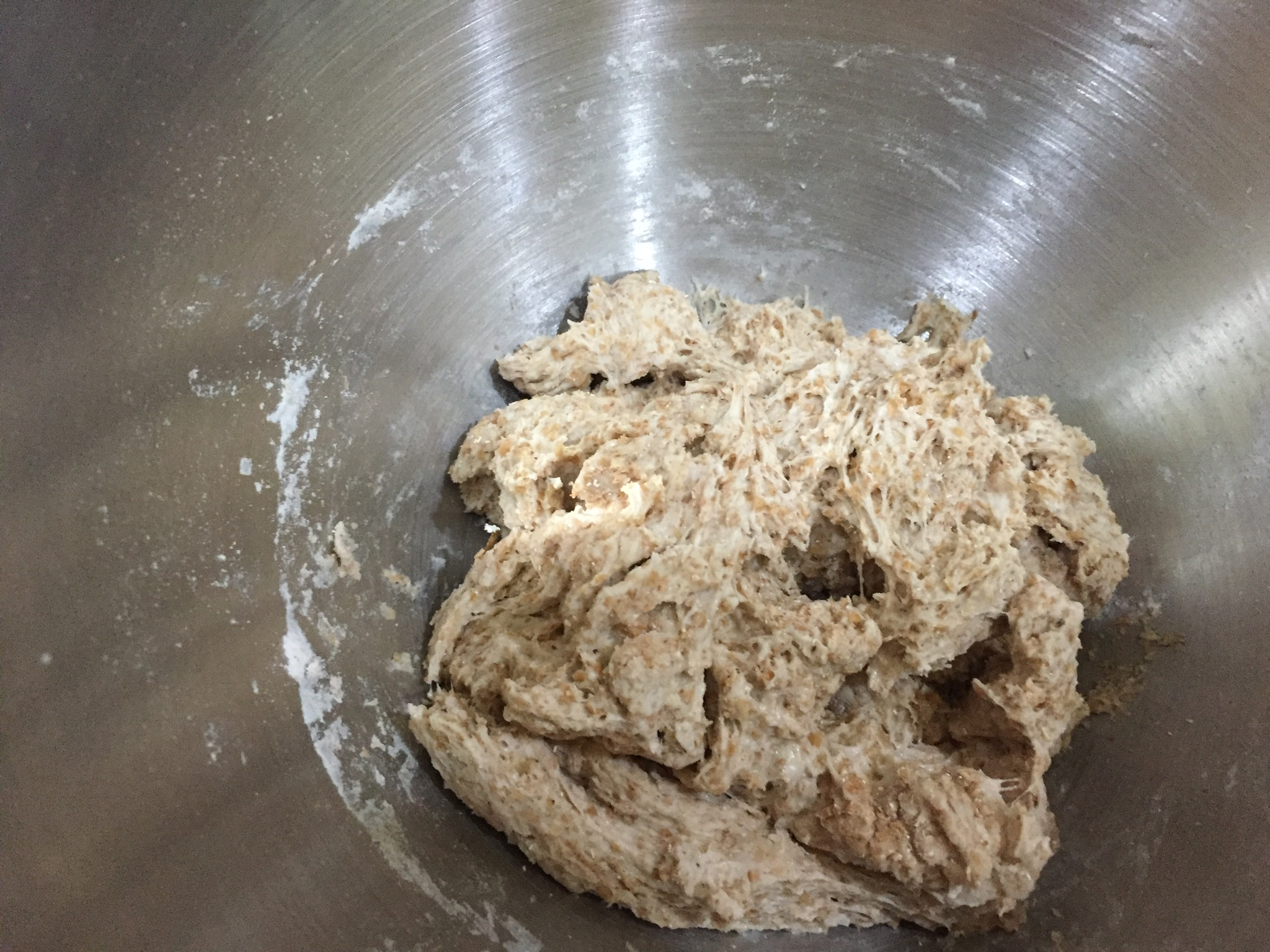 Wholemeal Black Sesame Swirl Bread (sponge dough 中种法） – Olady Bakes