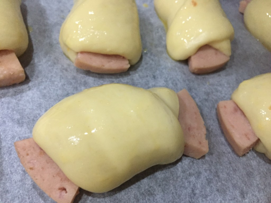Easy One Proof Buns (Burger and Luncheon Meat) – Olady Bakes