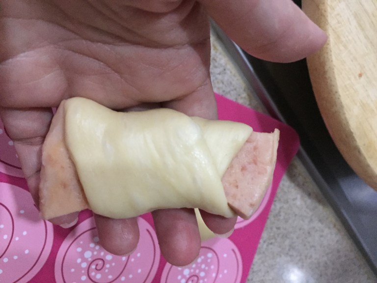 Easy One Proof Buns (Burger and Luncheon Meat) – Olady Bakes