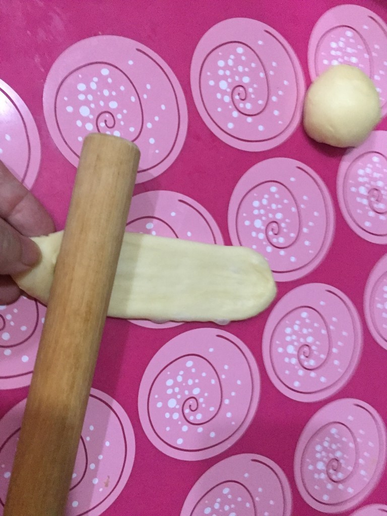 Easy One Proof Buns (Burger and Luncheon Meat) – Olady Bakes