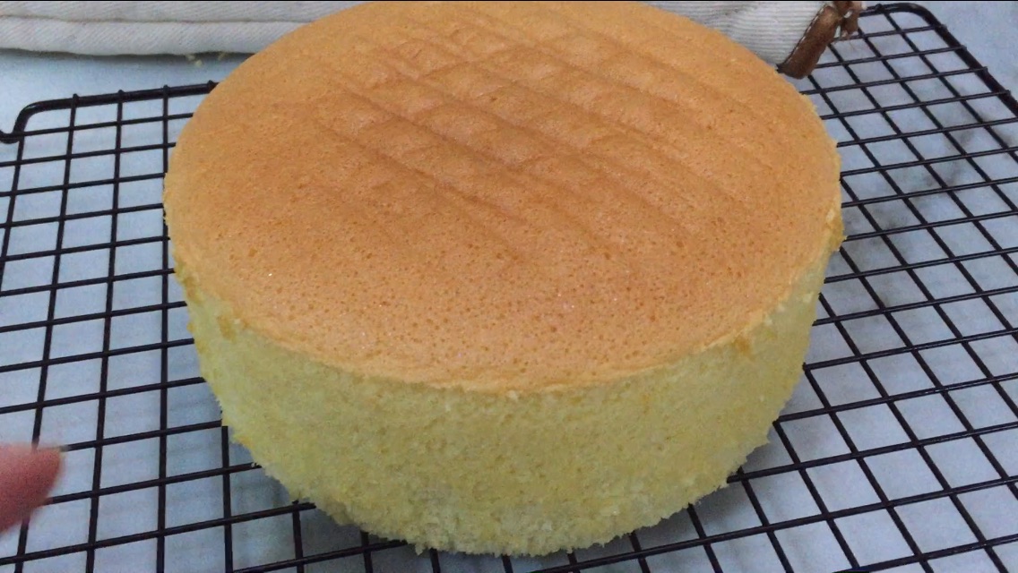 Easy Whole Egg Sponge – Olady Bakes