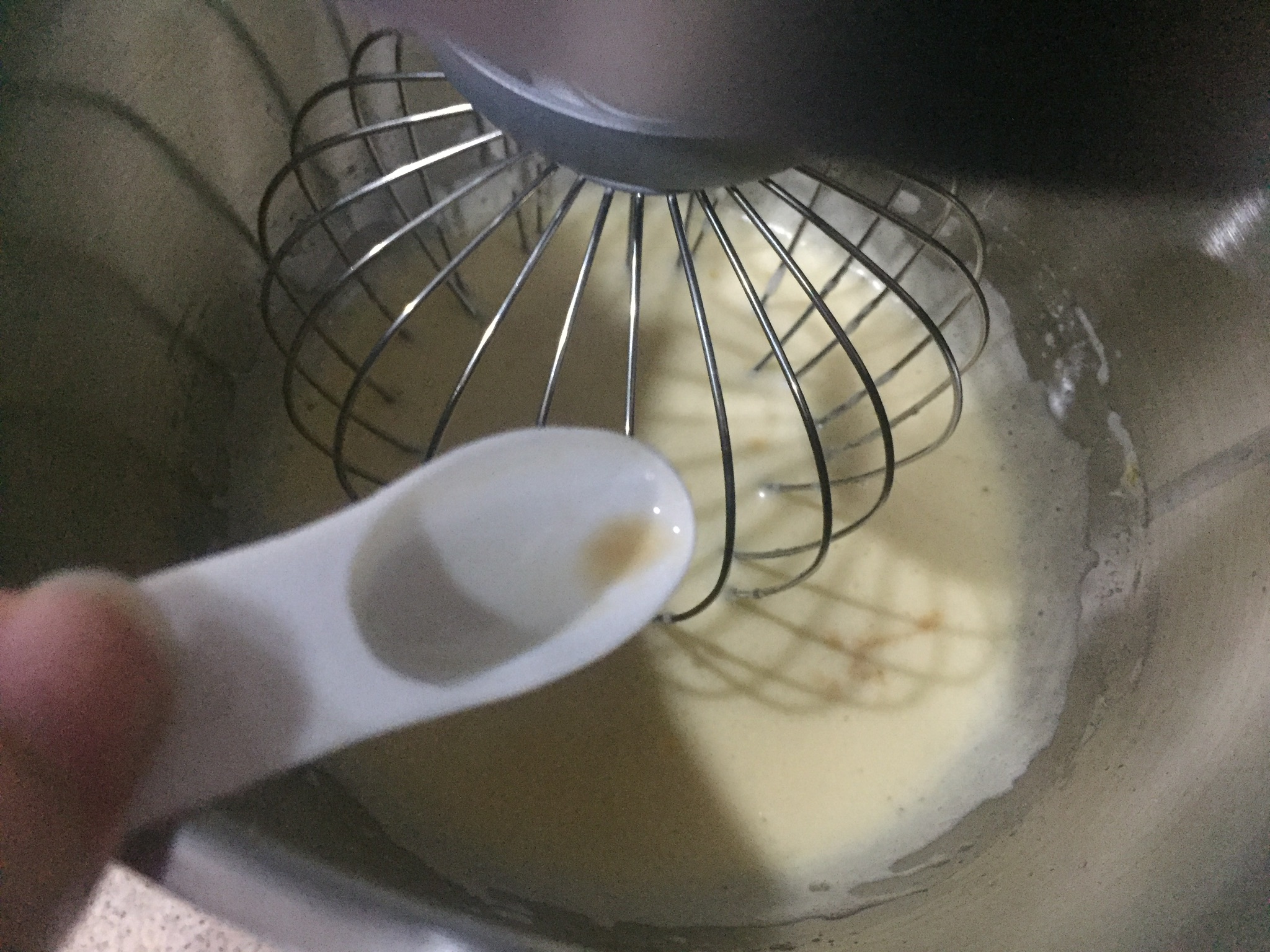 Easy Whole Egg Sponge – Olady Bakes