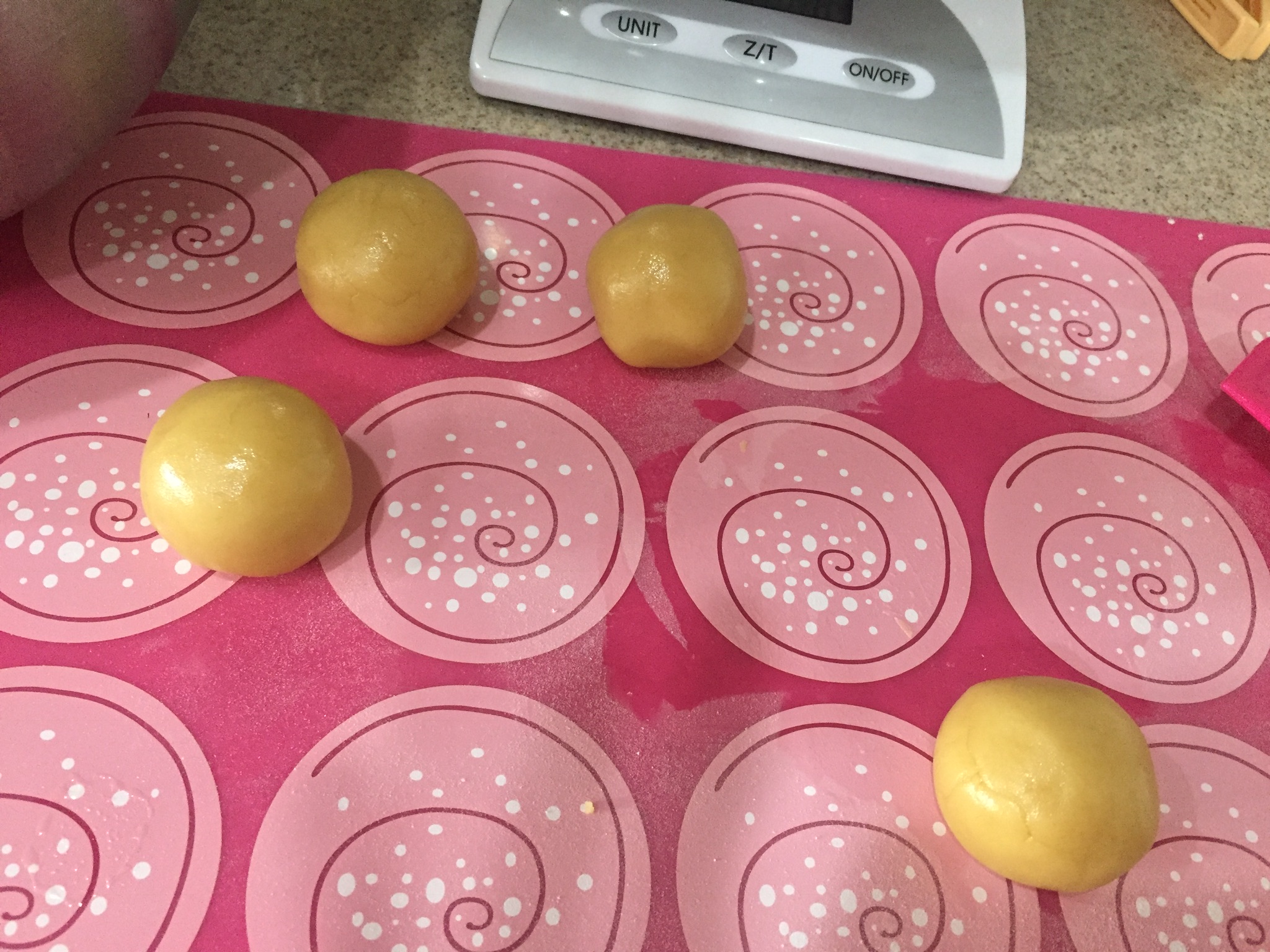 Traditional Mooncake (Easy) – Olady Bakes