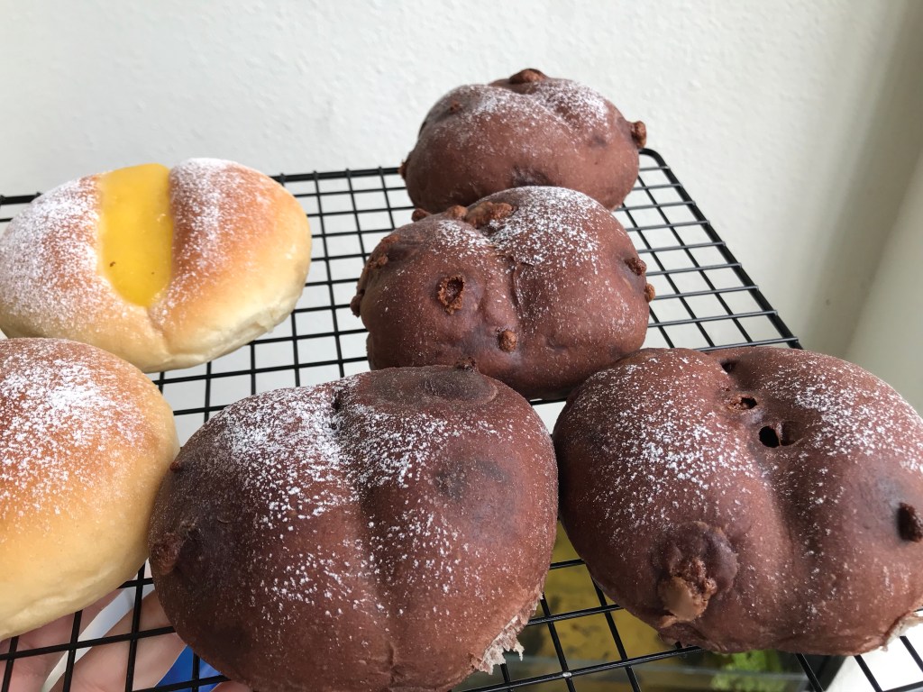 Butt Butt Buns – Olady Bakes